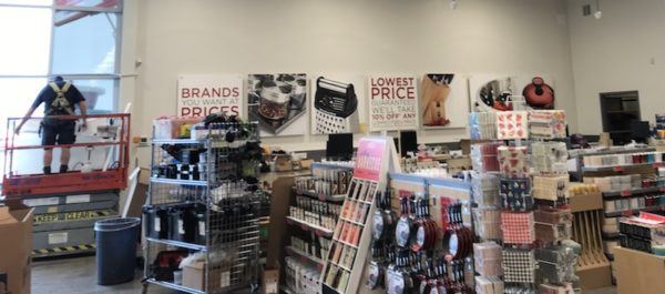 Bigger Kennedy Commons Store Now Open – Kitchen Stuff Plus