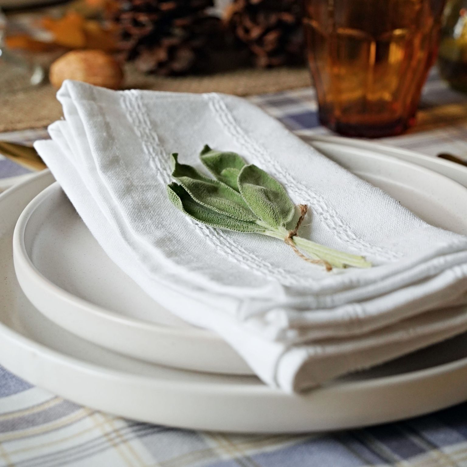 A Modern Fall Harvest Tablescape – Kitchen Stuff Plus