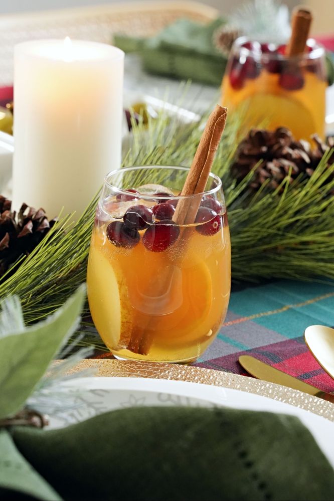 Host the Ultimate Friendsmas this Holiday Season – Kitchen Stuff Plus