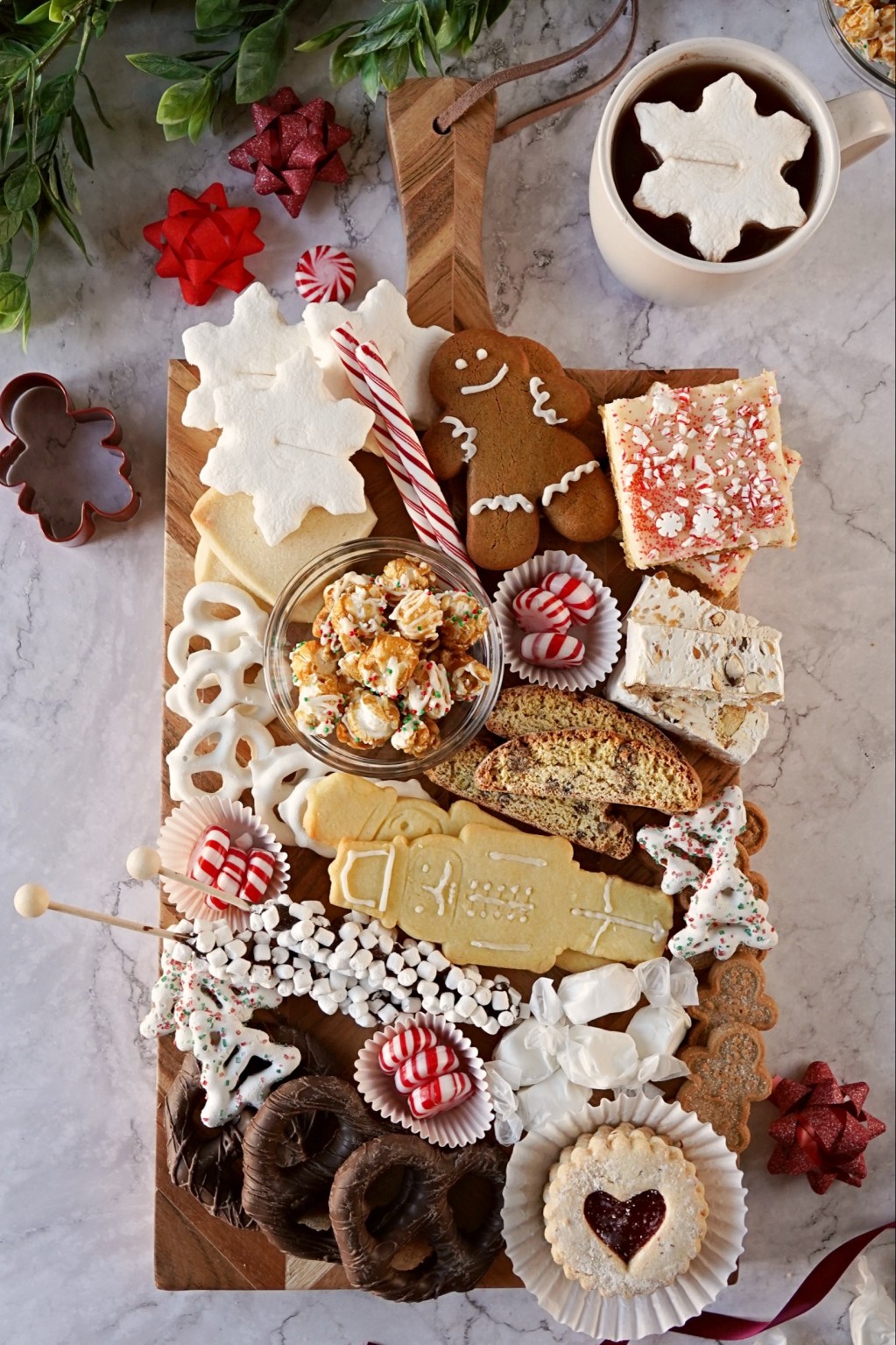 Build a Holiday Dessert Board With Wilton – Kitchen Stuff Plus